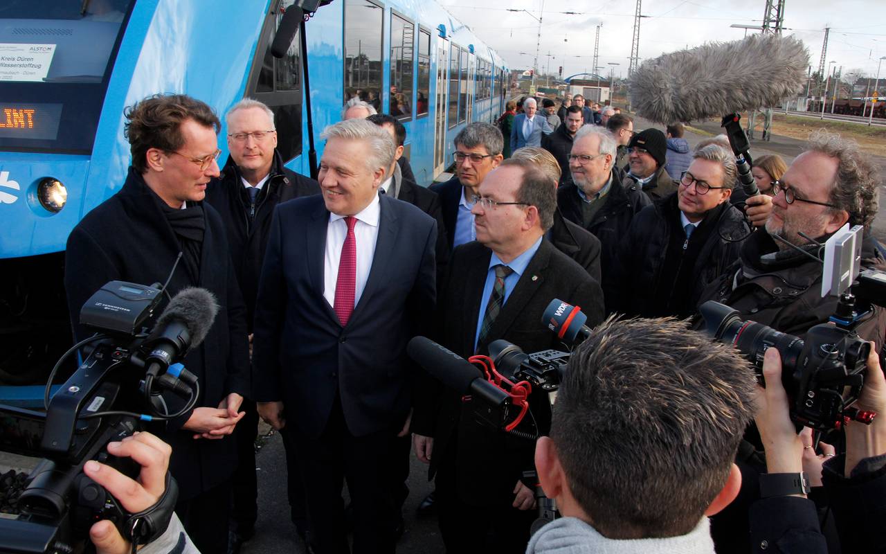 Germany: Hydrogen Trains Gets A Test Run In District Of Duren ...
