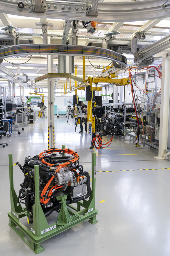 Daimler Truck AG Is Working Intensively To Prepare Series Production Of ...
