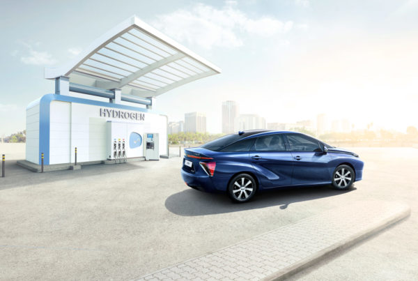 Singapore: Hydrogen Fuel Cell Forklift Pilot Trial Begins