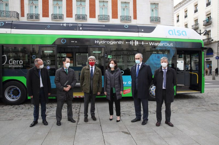 First Trial Of Caetano H2.CityGold Hydrogen Bus In Spain