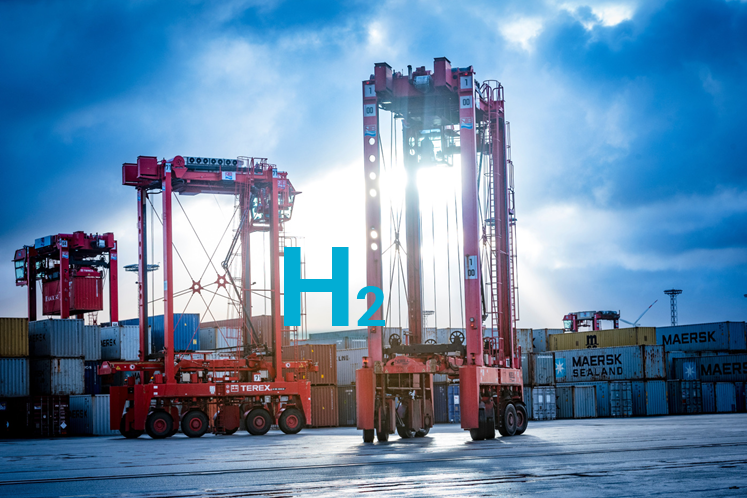 Bremerhaven Leading The Way With Hydrogen In Container Terminal