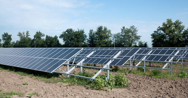 Swiss Yacht Points Solar-Hydrogen Power Toward "Limitless" Range