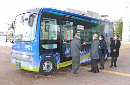 Japan: Hydrogen Fuel Cell Bus Designed By Niigata Prefecture Revealed