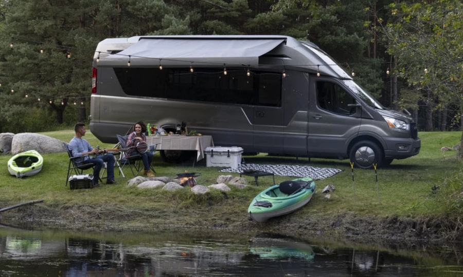 Vision Vehicle Fuel-Cell Electric RV Is A 300-Mile Wheeled Smart Home