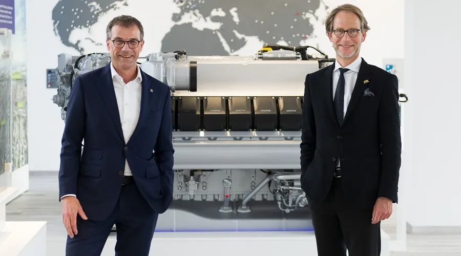 Rolls-Royce Shows State Minister Stegmann Hydrogen Solutions for Secure ...