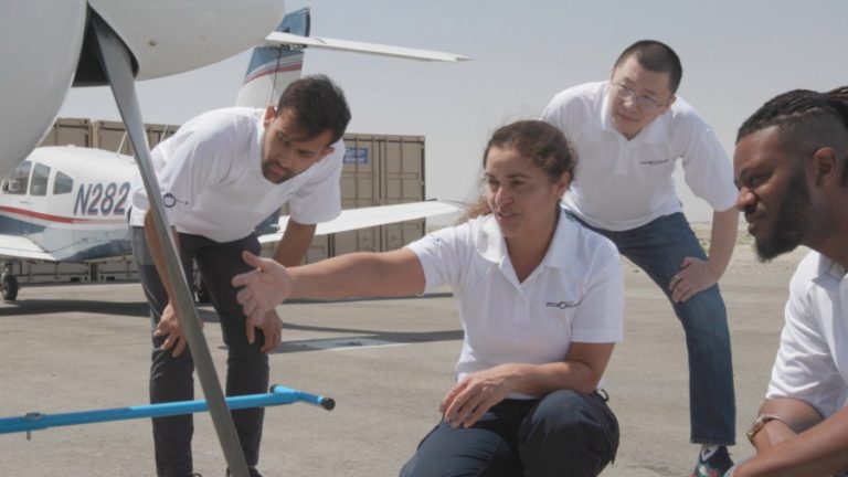 Hydroplane Debuts Hydrogen Fuel Cell Technology To Decarbonize General ...