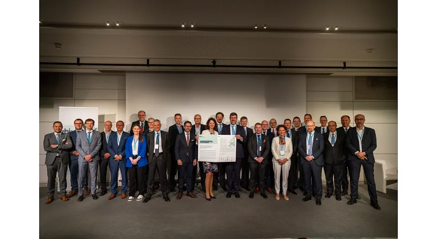 Green Hydrogen: ArcelorMittal’s Decarbonisation Plan for Spain Moves ...