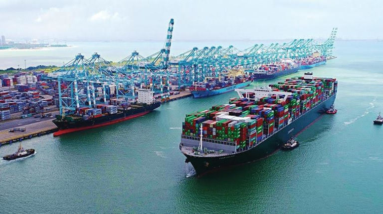 Port Decarbonization: The First High-Powered Hydrogen Barge For The ...