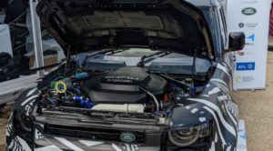 The First Land Rover Defender Equipped With A Hydrogen Fuel Cell System ...