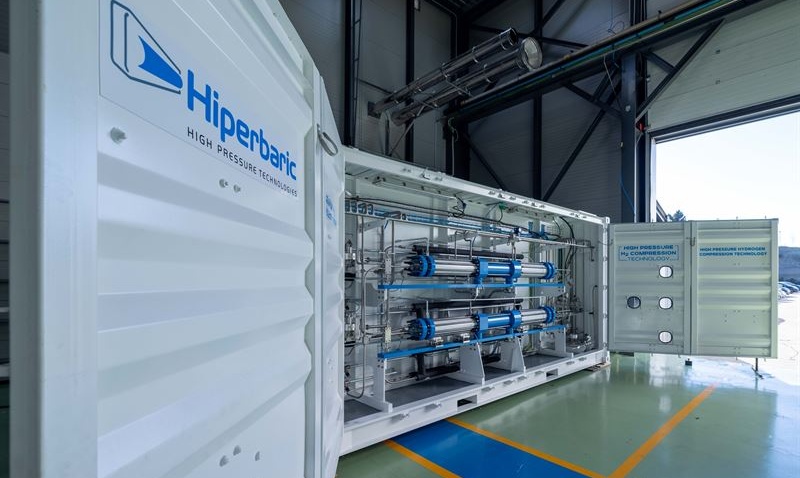 Roxtec Seals Protect Hiperbaric Hydrogen Compressors