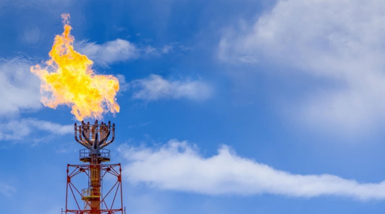 Breakthrough Technology Converts Flaring Gas Into Clean Hydrogen