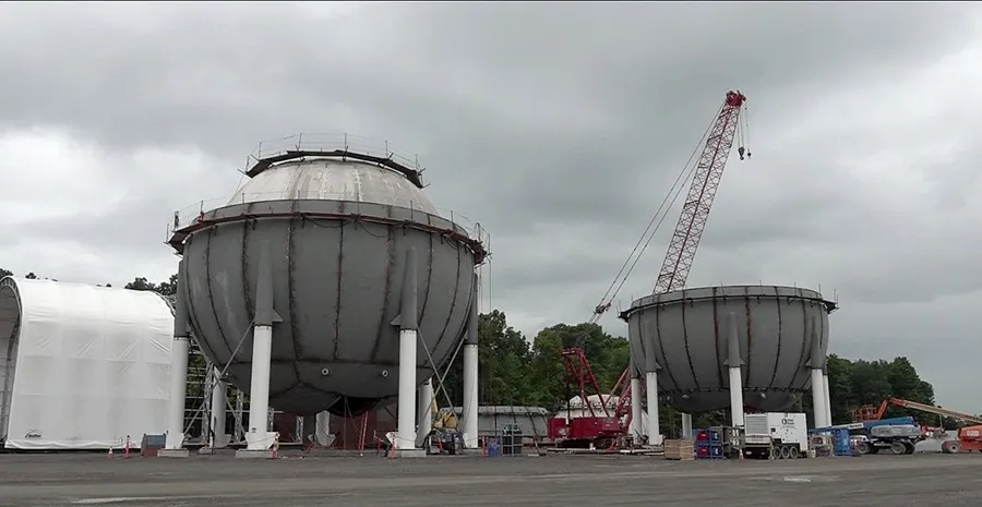 Plug Power Continues to Plug Away at Hydrogen Plant Under Construction ...