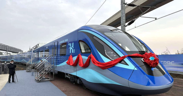 World's First Hydrogen Train With A Speed Of 160 Kilometers Per Hour ...