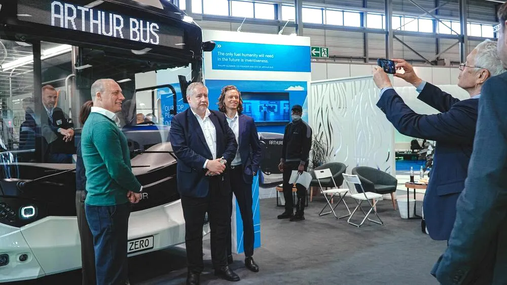Germany: Arthur Bus Looking for First Hydrogen Bus Orders
