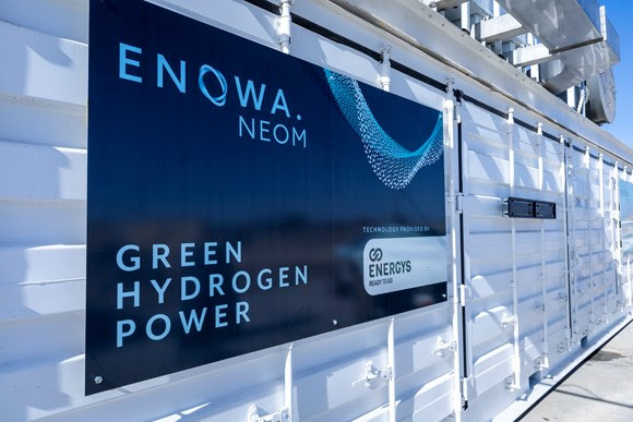 Extreme E Delivers Successful Showcase Of Hydrogen Fuel Cell System ...