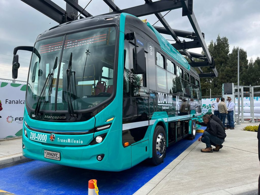 First Hydrogen-Powered Bus In Colombia - FuelCellsWorks