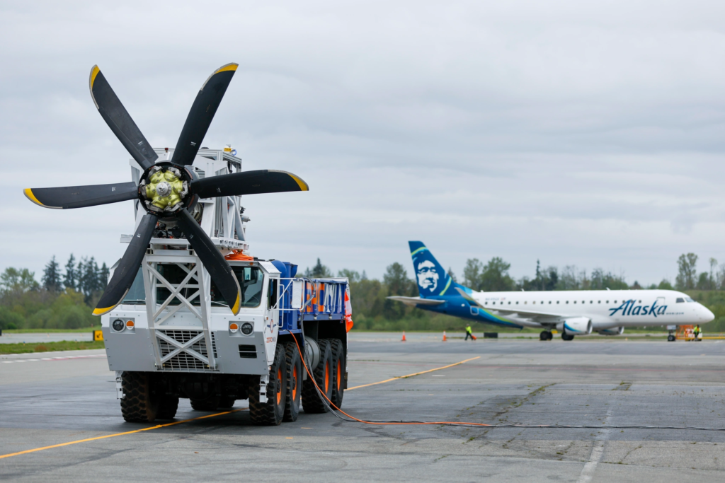 Alaska Airlines And Zeroavia Begin Developing World’s Largest Zero ...