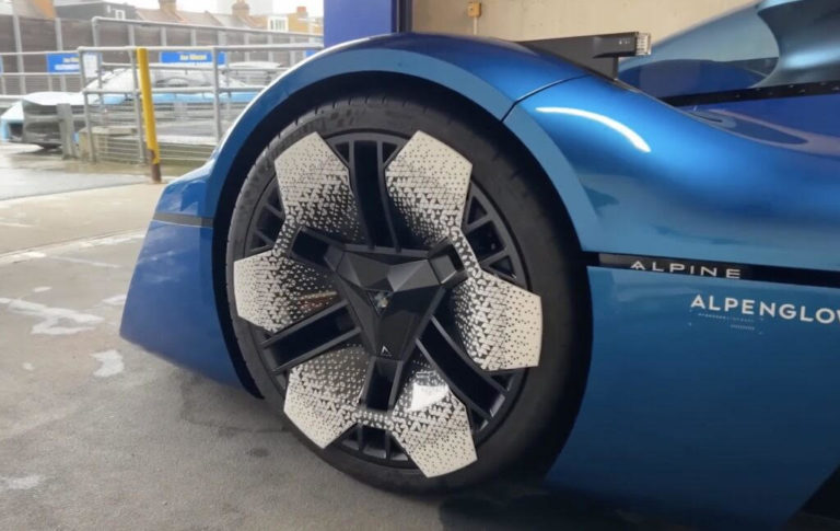 First Look At The Beautiful New Hydrogen-Powered Alpine Alpenglow ...