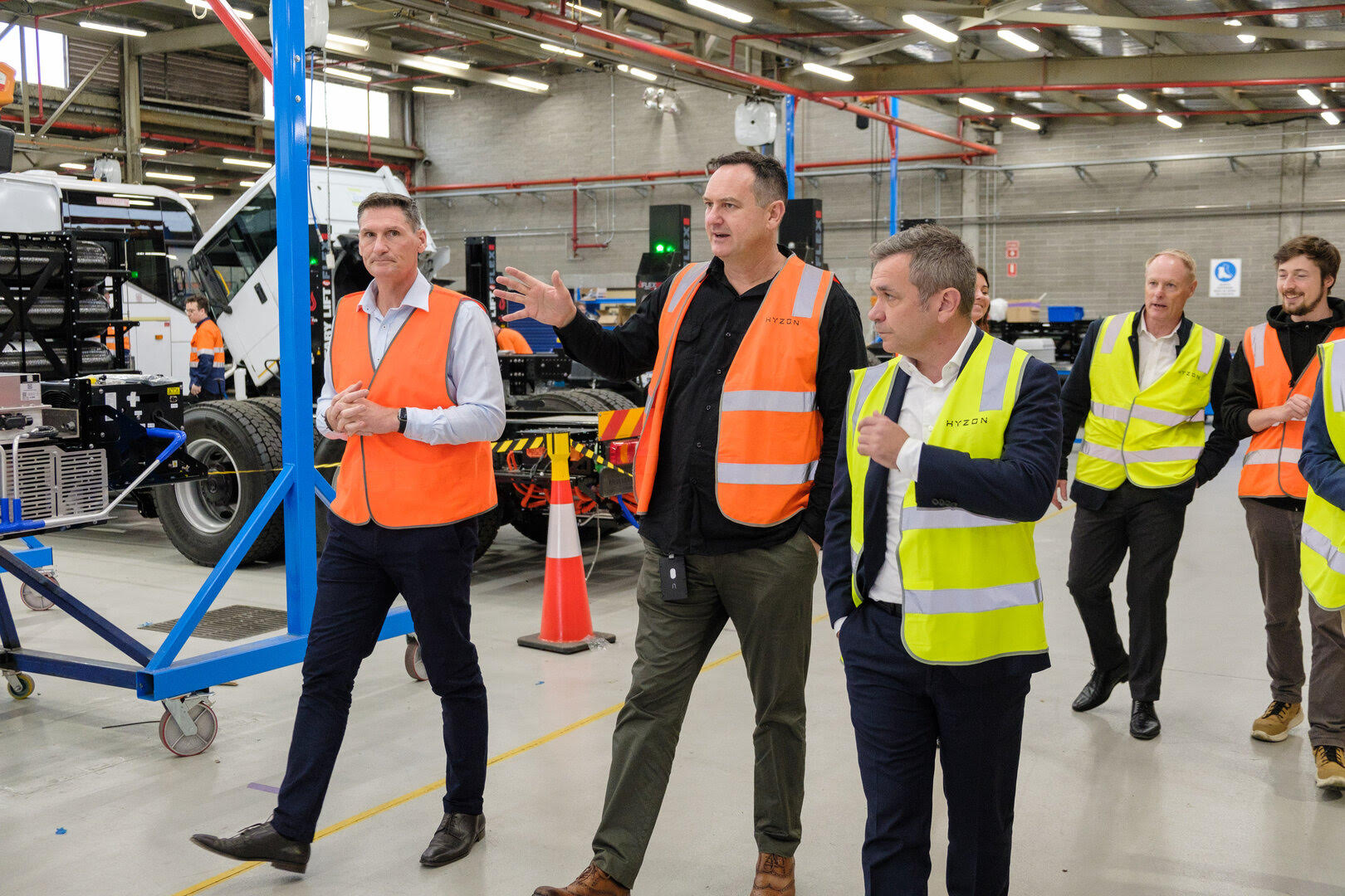 Remondis Deploys Hyzon’s Hydrogen-Powered Waste Truck Commercially ...