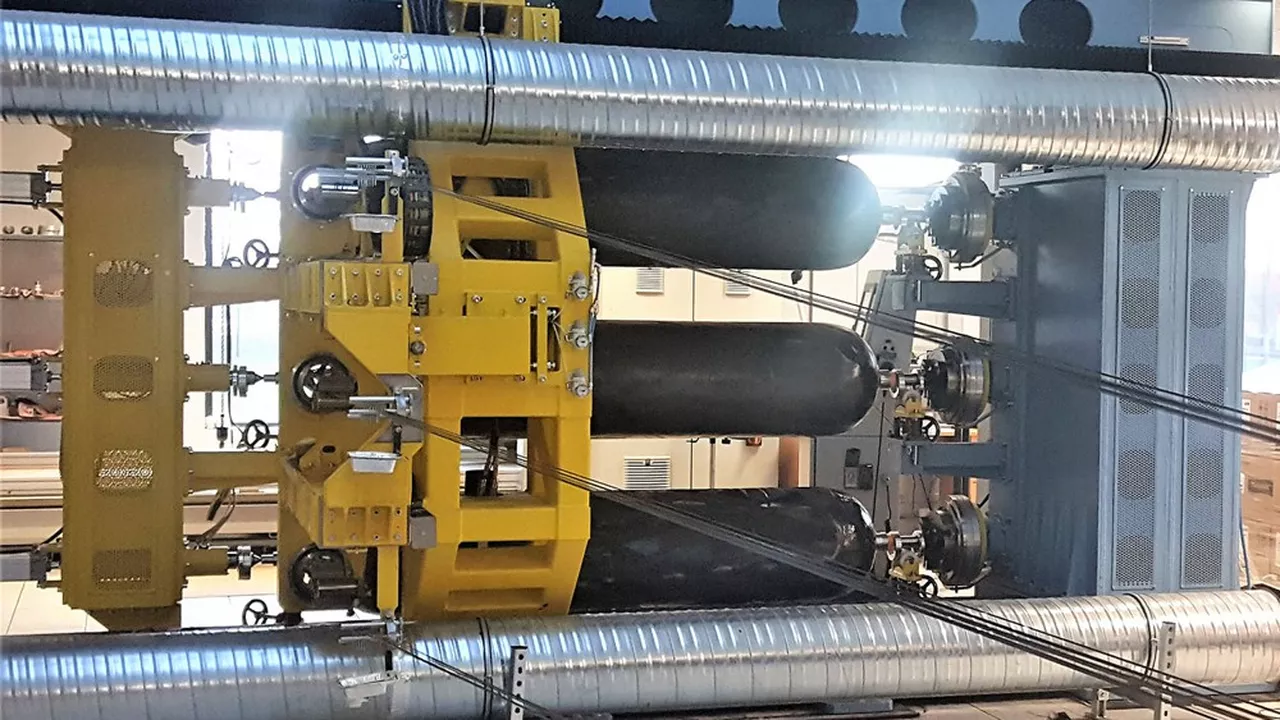 Mahytec's Hydrogen Tanks Embark On HyDrOMer, A Hybrid Barge In ...