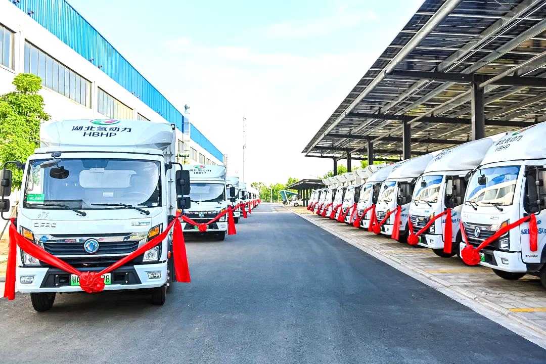 Dongfeng Trucks And SPIC Hydrogen Energy Partnership Delivers 200 ...