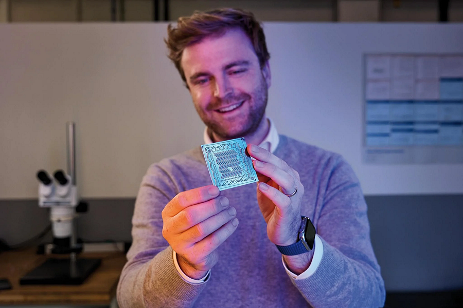 Hydrogen Fuel Cells: ALBERT WEBER Invests In CellForm Holding GmbH ...