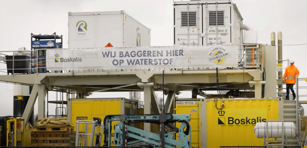 Hydrogen-Powered Emission-Free Dredging Achieves Success In The Port Of ...