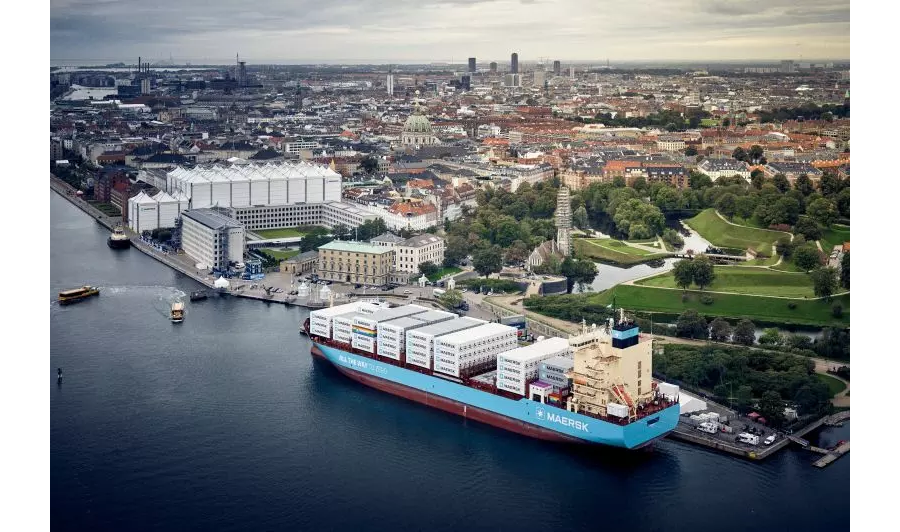 Maersk And A.P. Moller Group Form Form Green Methanol Venture ...