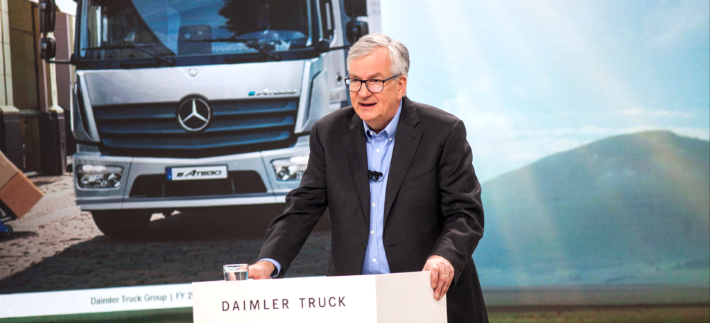 Daimler Truck CEO Martin Daum: "The Future Of Trucking Has A Dual Lane ...