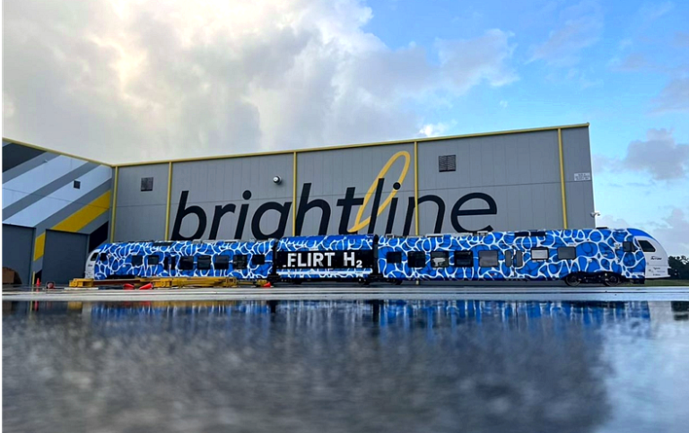 SBCTA, Stadler Unveil First-of-its-Kind Hydrogen Powered Passenger ...