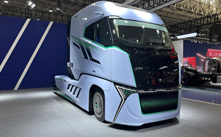FAW Unveils Liquid Hydrogen Heavy-Duty Truck In China - FuelCellsWorks