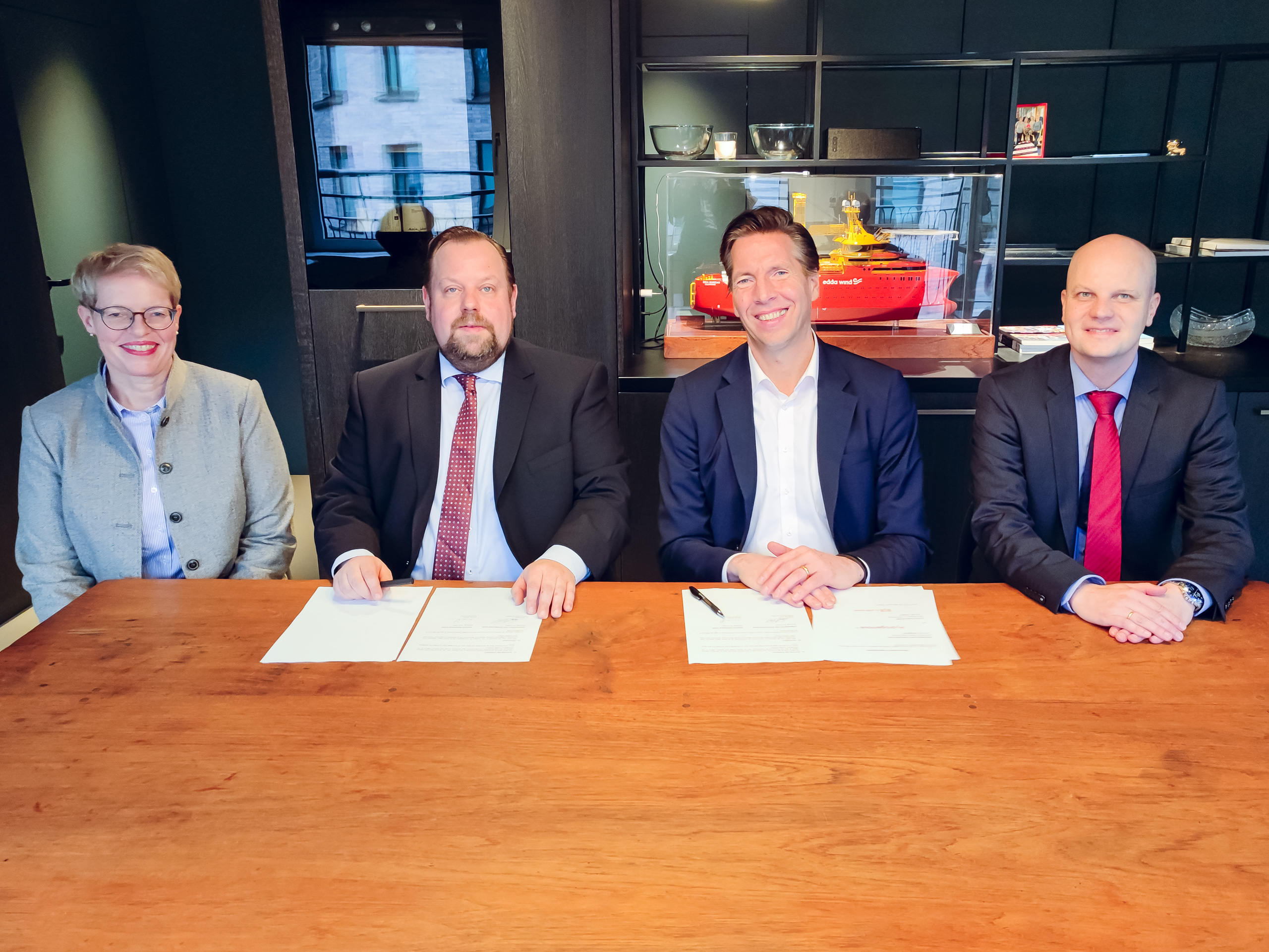 Clarksons And Hydrogenious Lohc Technologies Spearhead Green Hydrogen ...