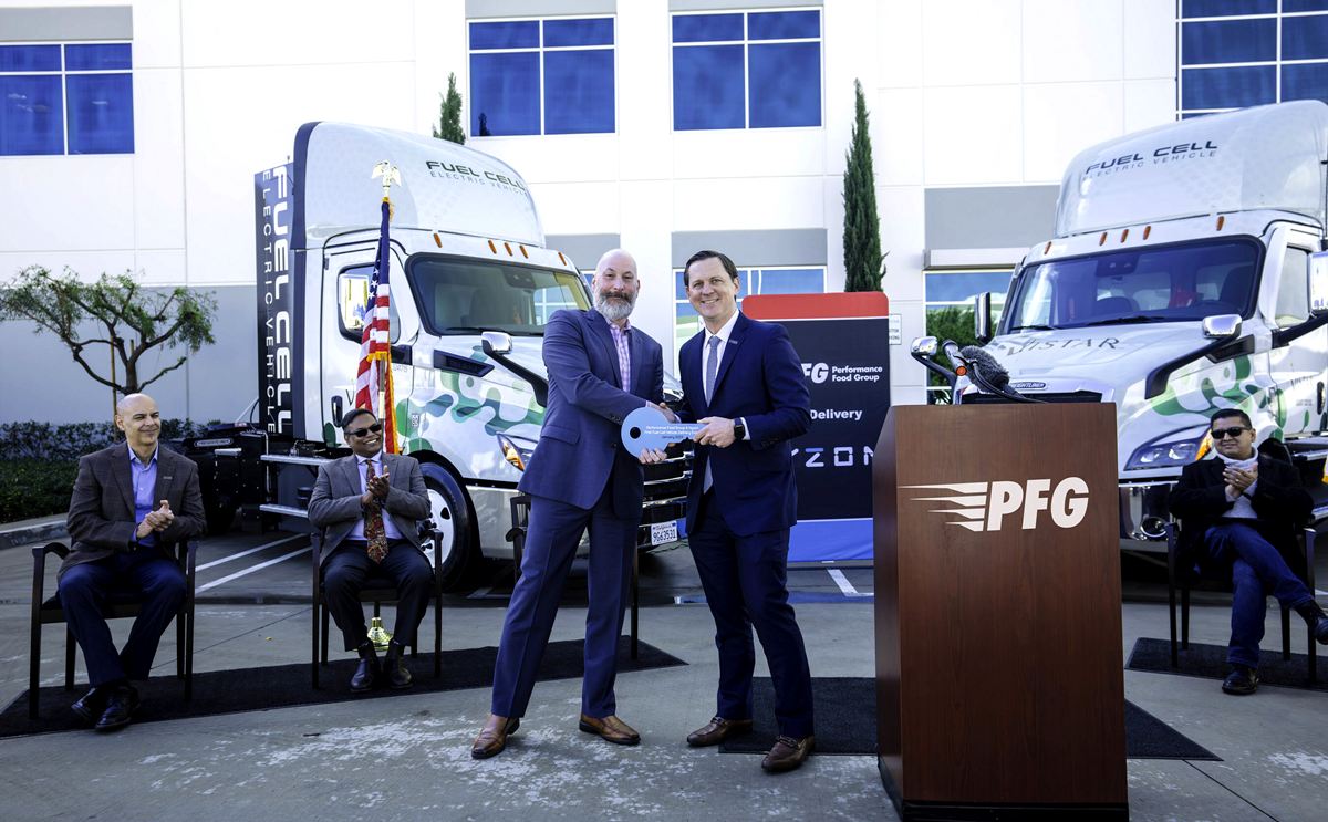 Hyzon Delivers First Four Fuel Cell Electric Vehicles To Performance ...