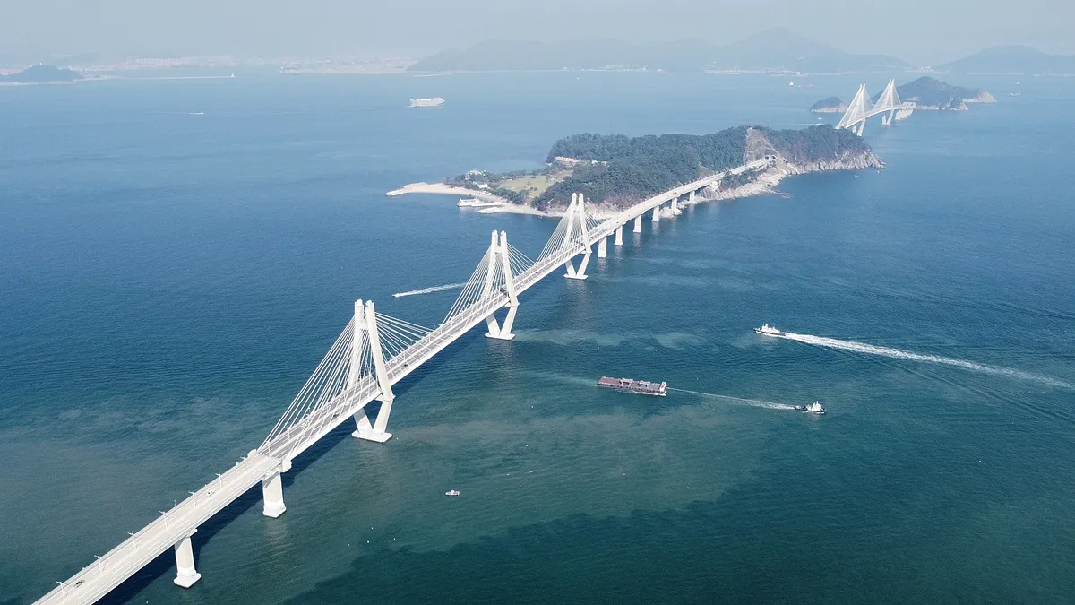 Korea's Byun Gwang-Yong's Eco-Friendly Pledge: 50% Off Geoga Bridge ...