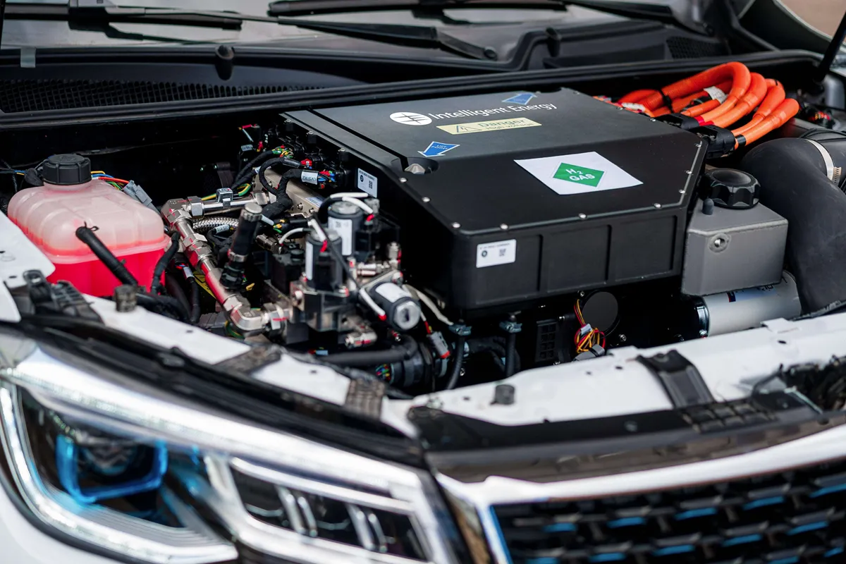 Intelligent Energy Unveils New Hydrogen Fuel Cell With the Power to ...