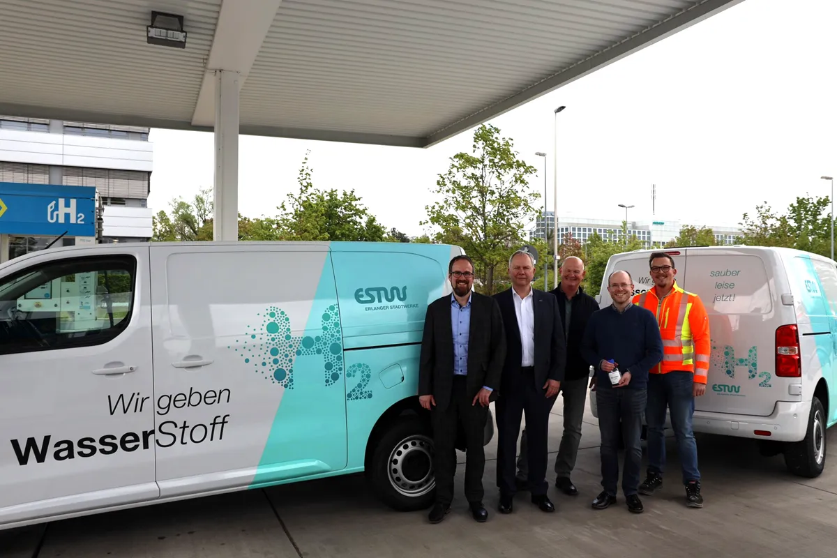 Erlanger Stadtwerke (EStW) Adds Two Opel Vivaro-e Hydrogen Vans to Fleet