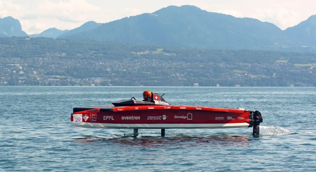 The Dahu Sets Sail On Lake Geneva Powered By Green Hydrogen ...