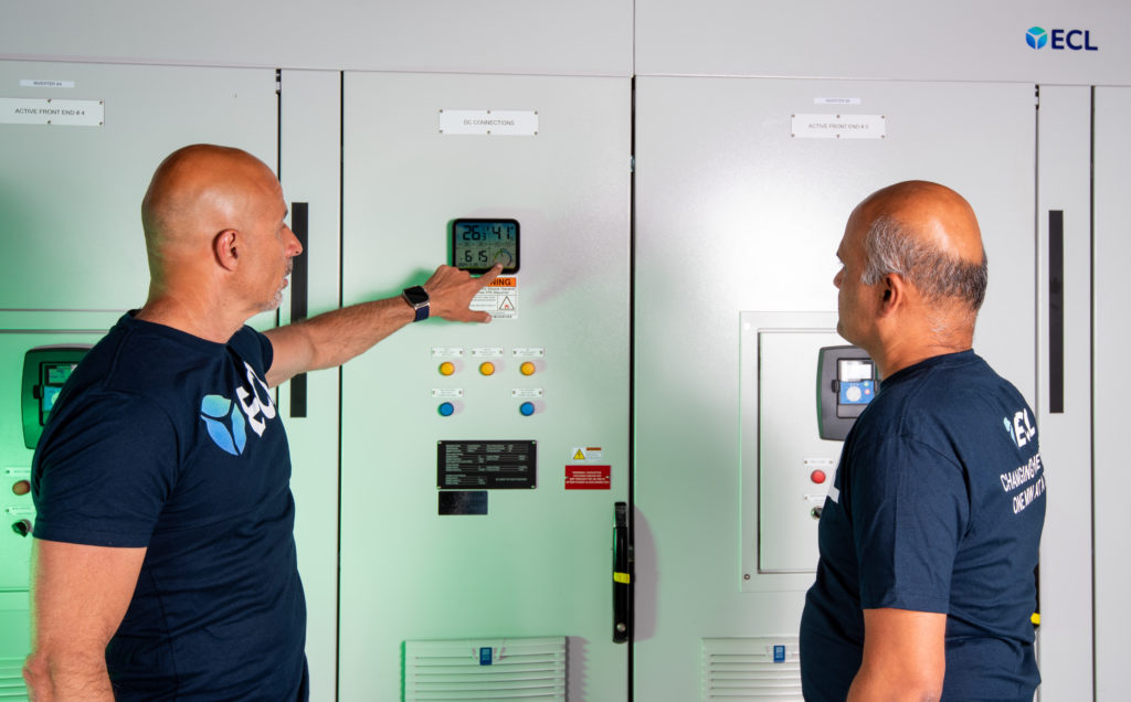 ECL Unveils World’s First Off-Grid, Hydrogen-Powered AI Data Center - FuelCellsWorks