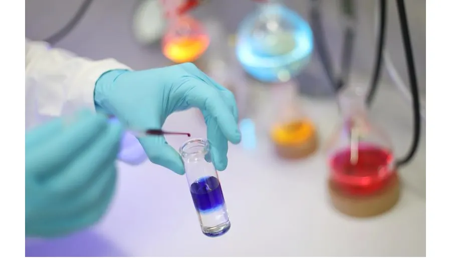 Take ... baking powder! Simple ingredients for a chemical hydrogen ...